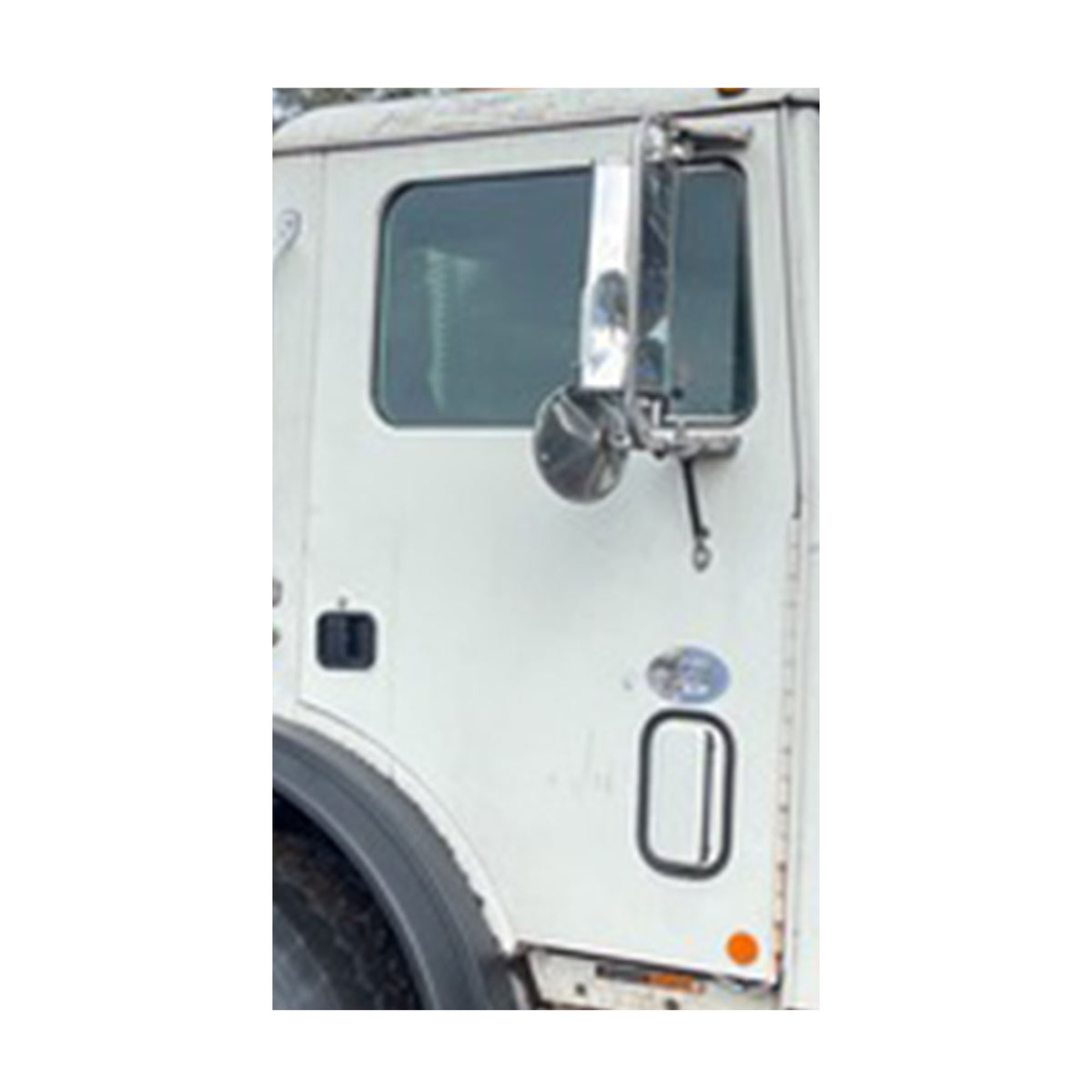 Mack MRU613 Door Passenger Side Used – Goliath Truck Parts